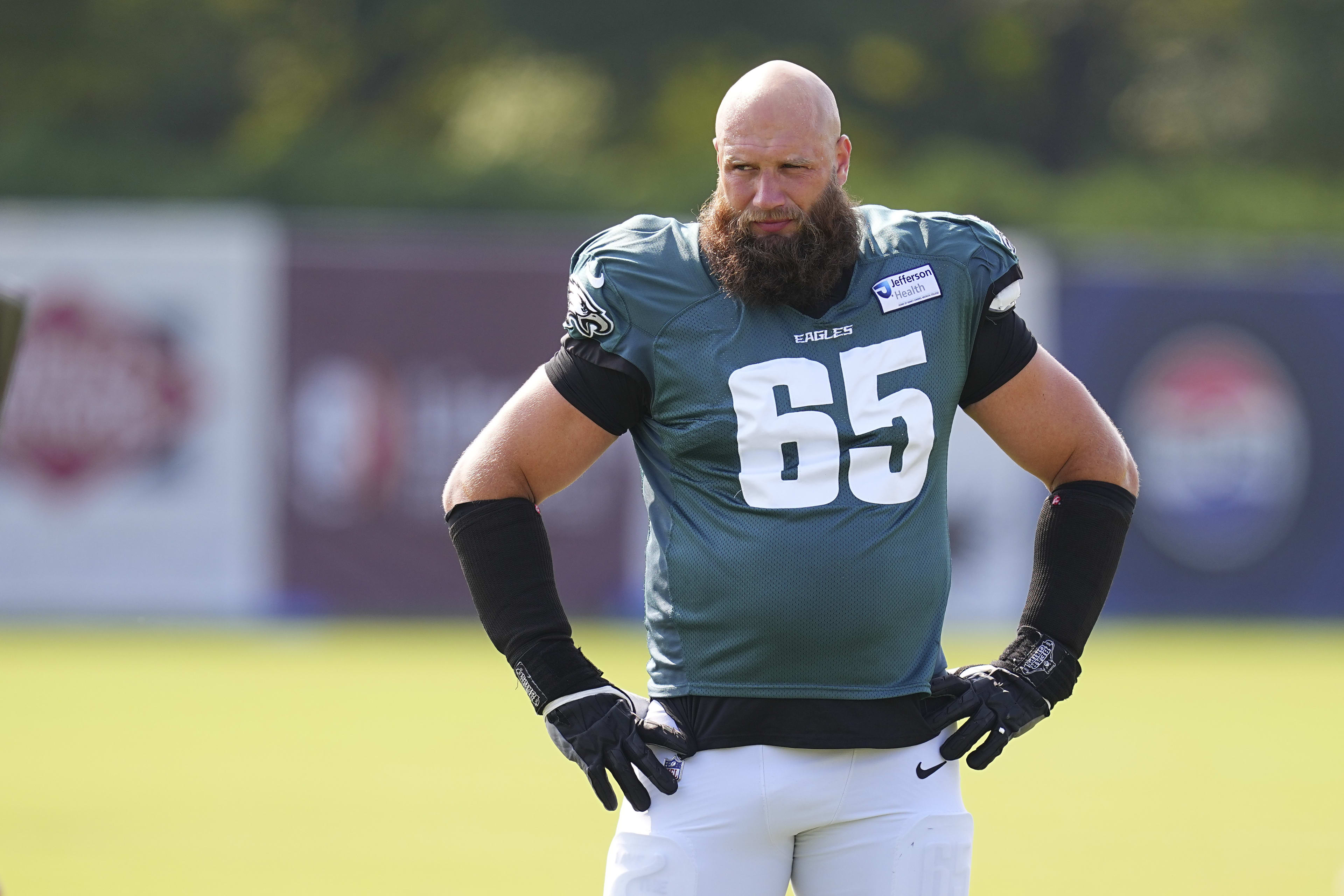 John Goodman Weight Loss: How He Lost More Than 200 Pounds - Men's Fitness