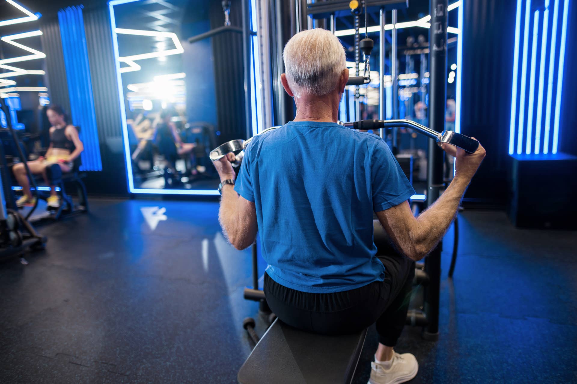 Study: The Sit-Rise Test Reveals Longevity Clues - Men's Fitness