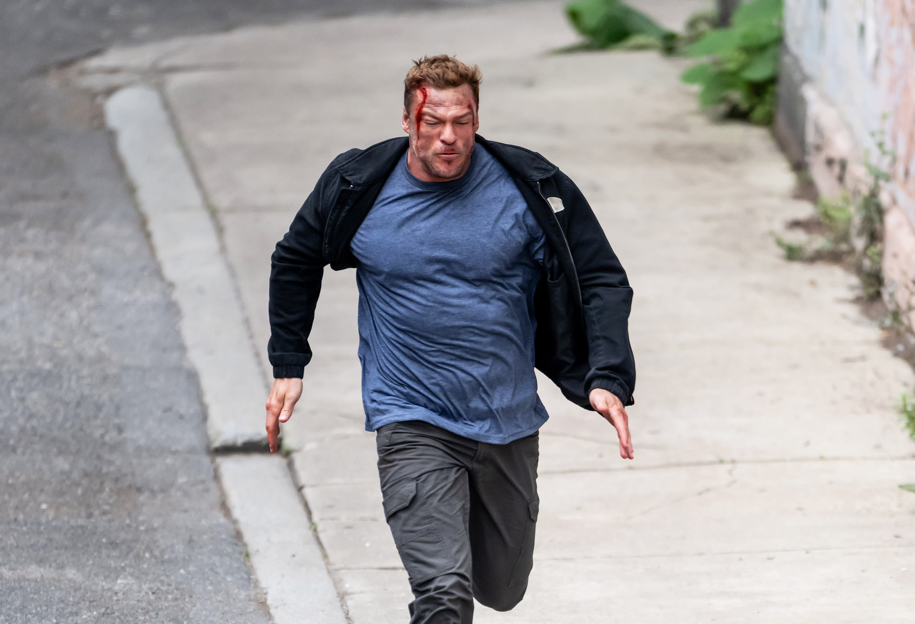 The Reason Alan Ritchson Almost Made 'Reacher’ Stunt Coordinator Quit ...