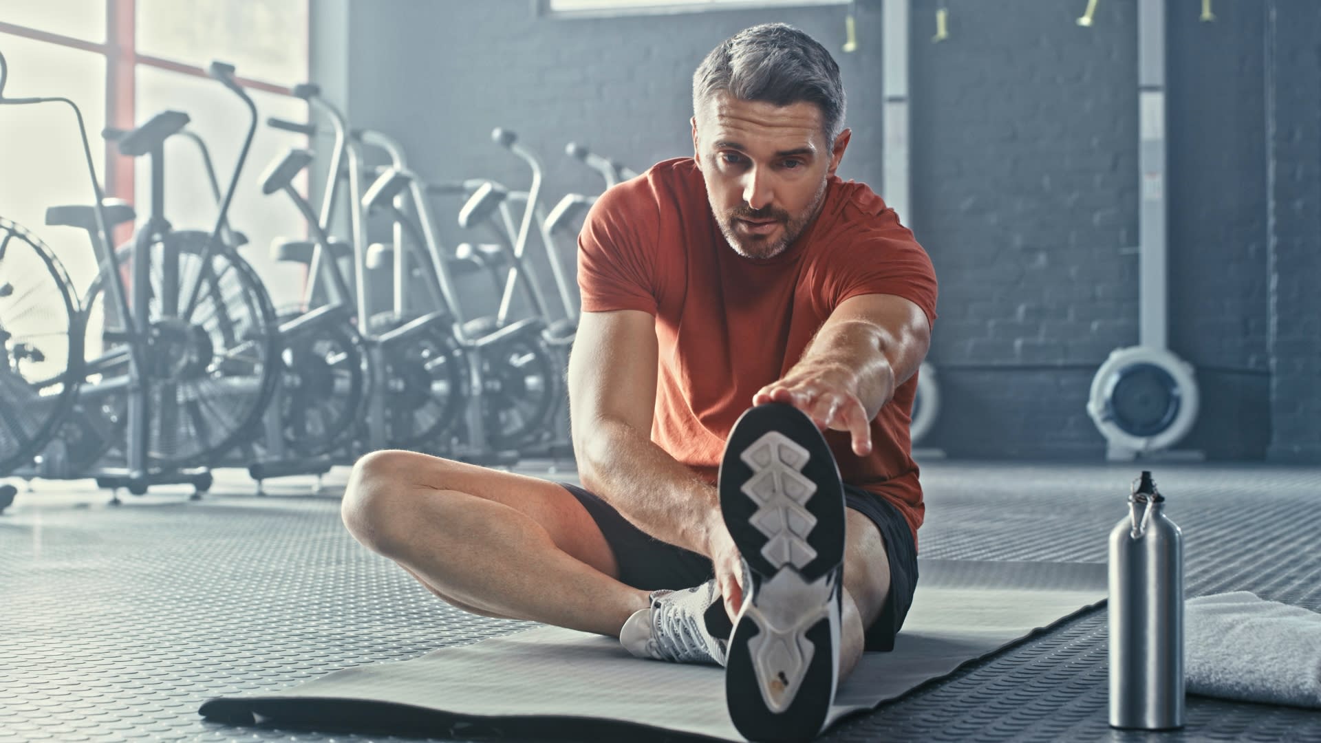 The 7 Stability Moves to Keep You Injury-Free After 40 - Men's Fitness