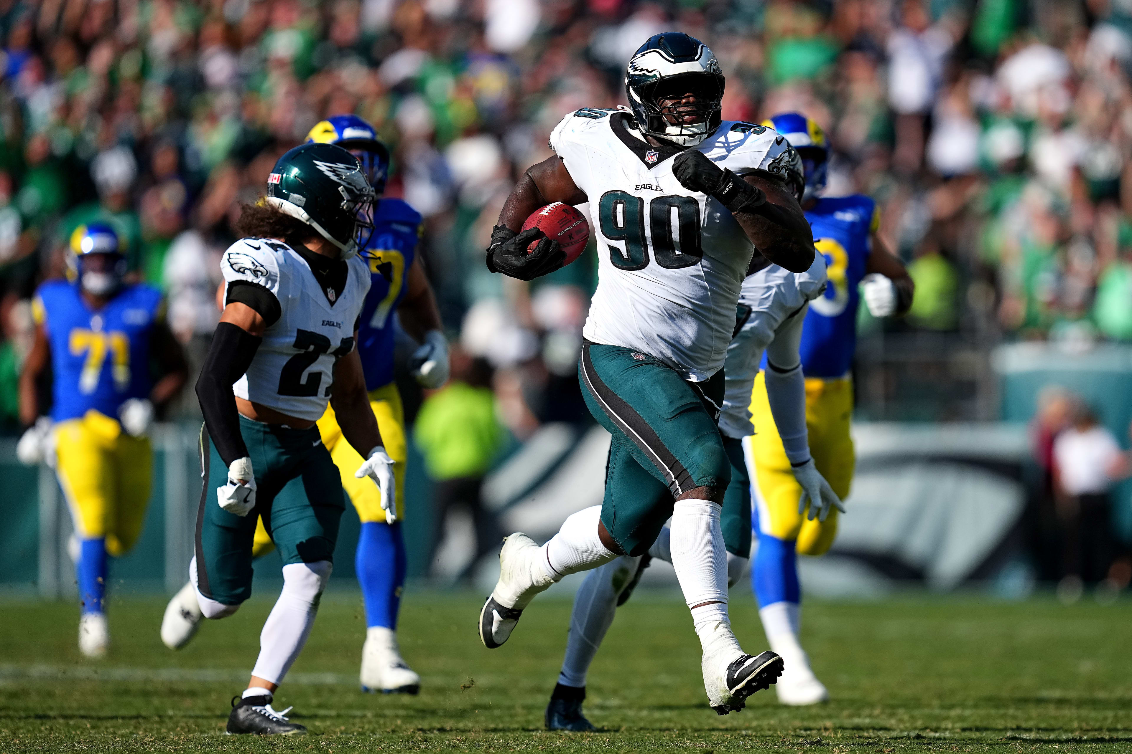 Jordan Davis Training: How Fitness Fueled Eagles’ Game-Winning Play ...