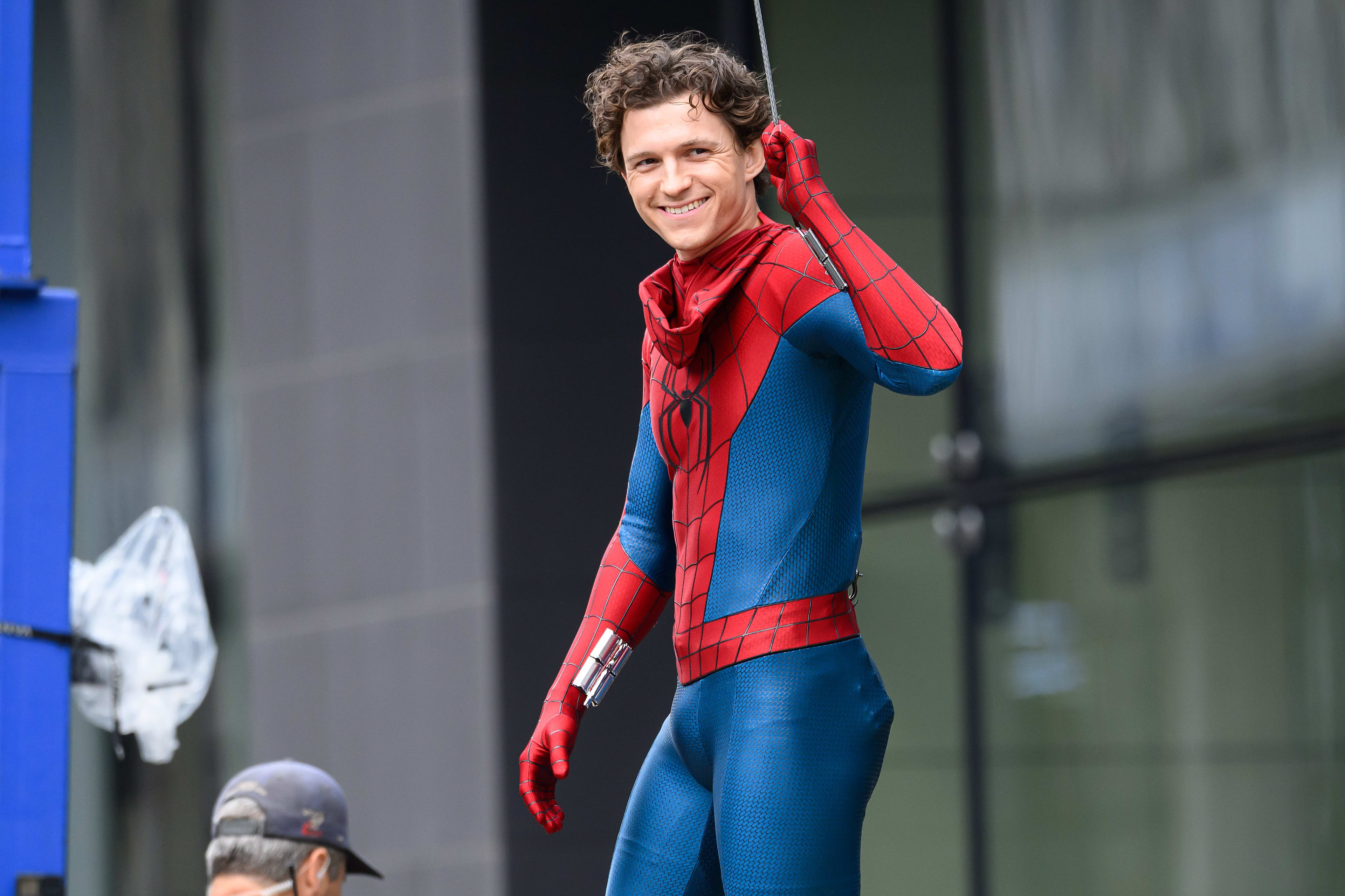 Tom Holland Hospitalized After Spider-Man Stunt Injury - Men's Fitness