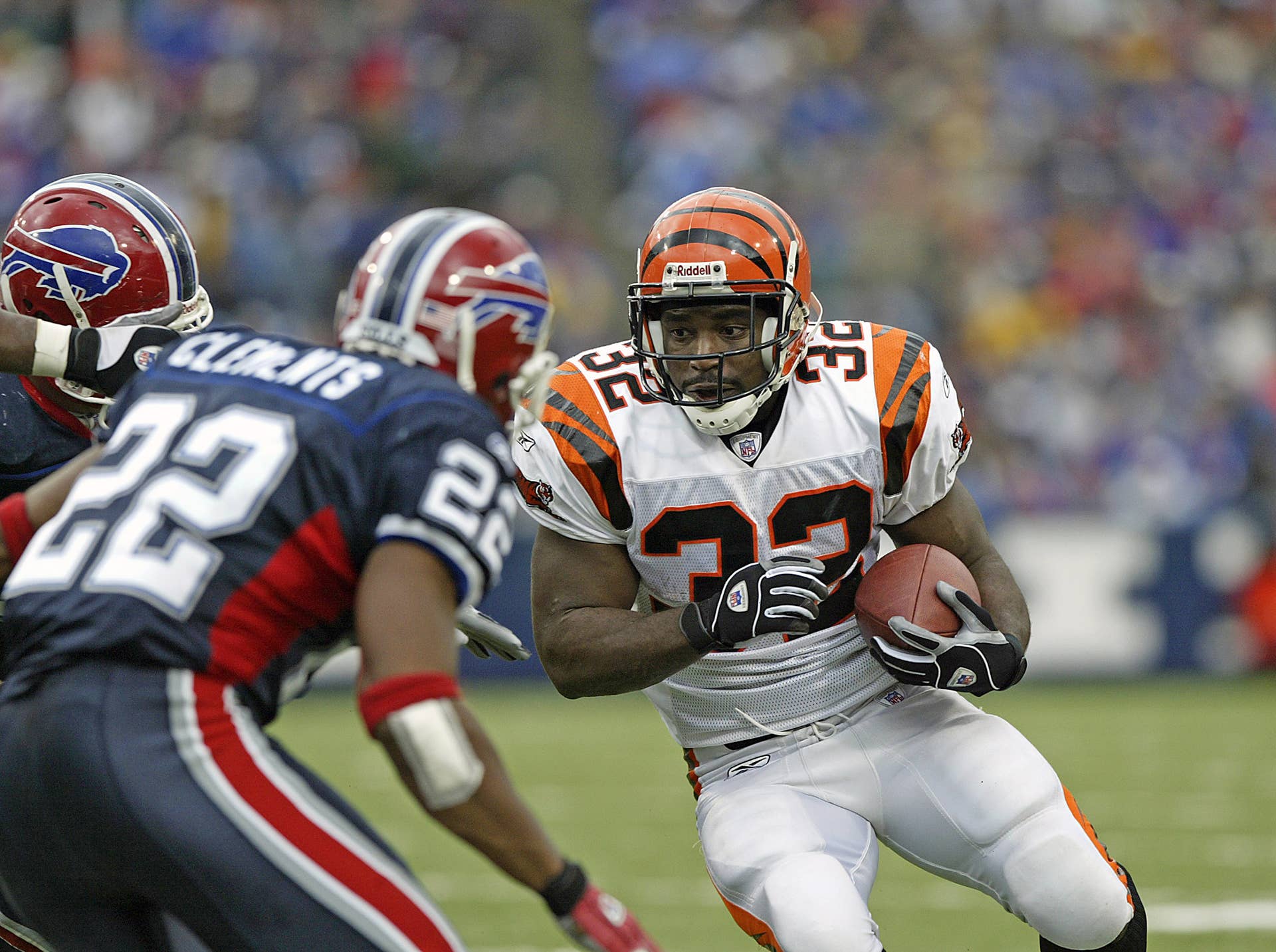 Former NFL Star Rudi Johnson Dies at 45 - Men's Fitness