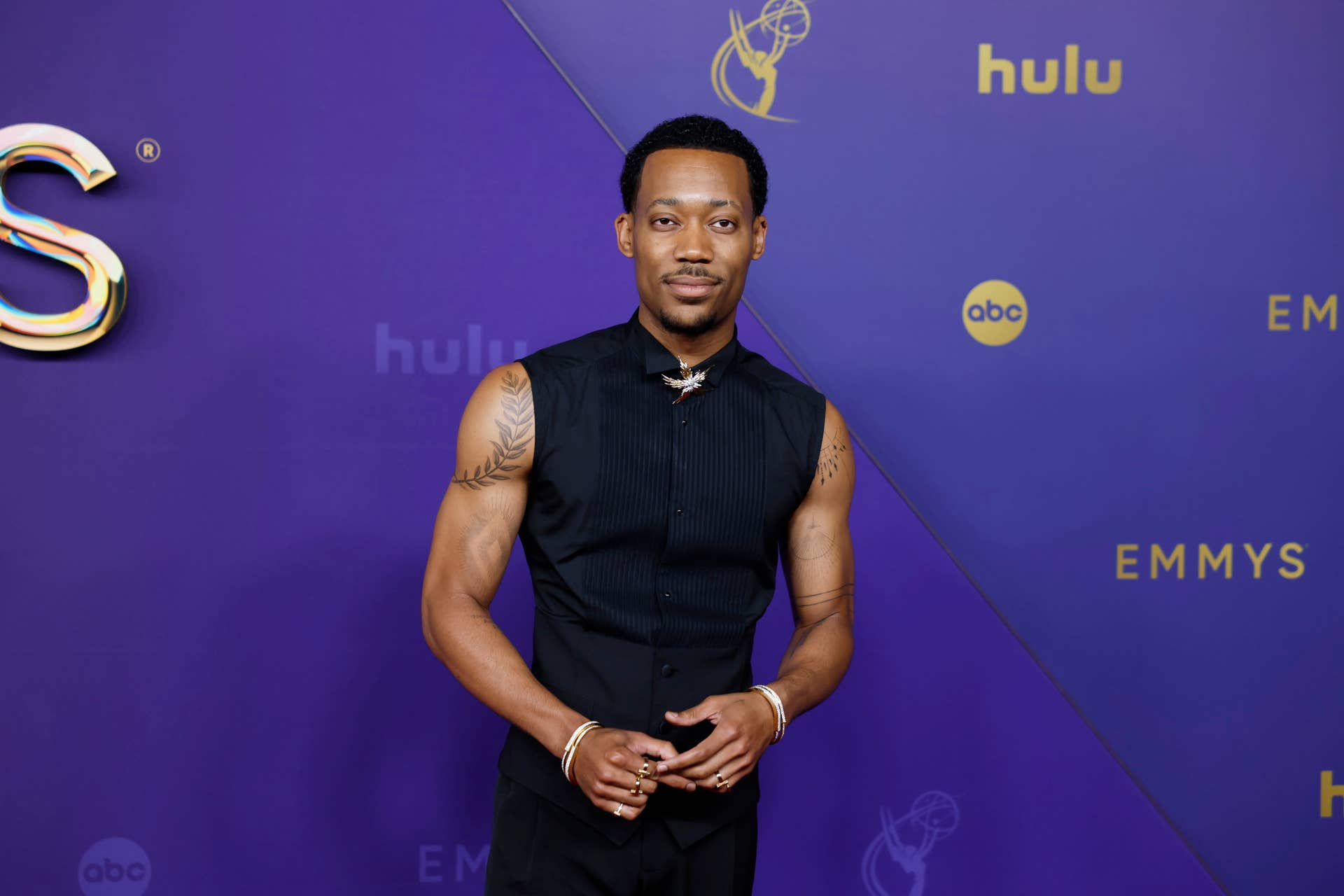 Tyler James Williams Reveals Crohn's Disease Diagnosis - Men's Fitness