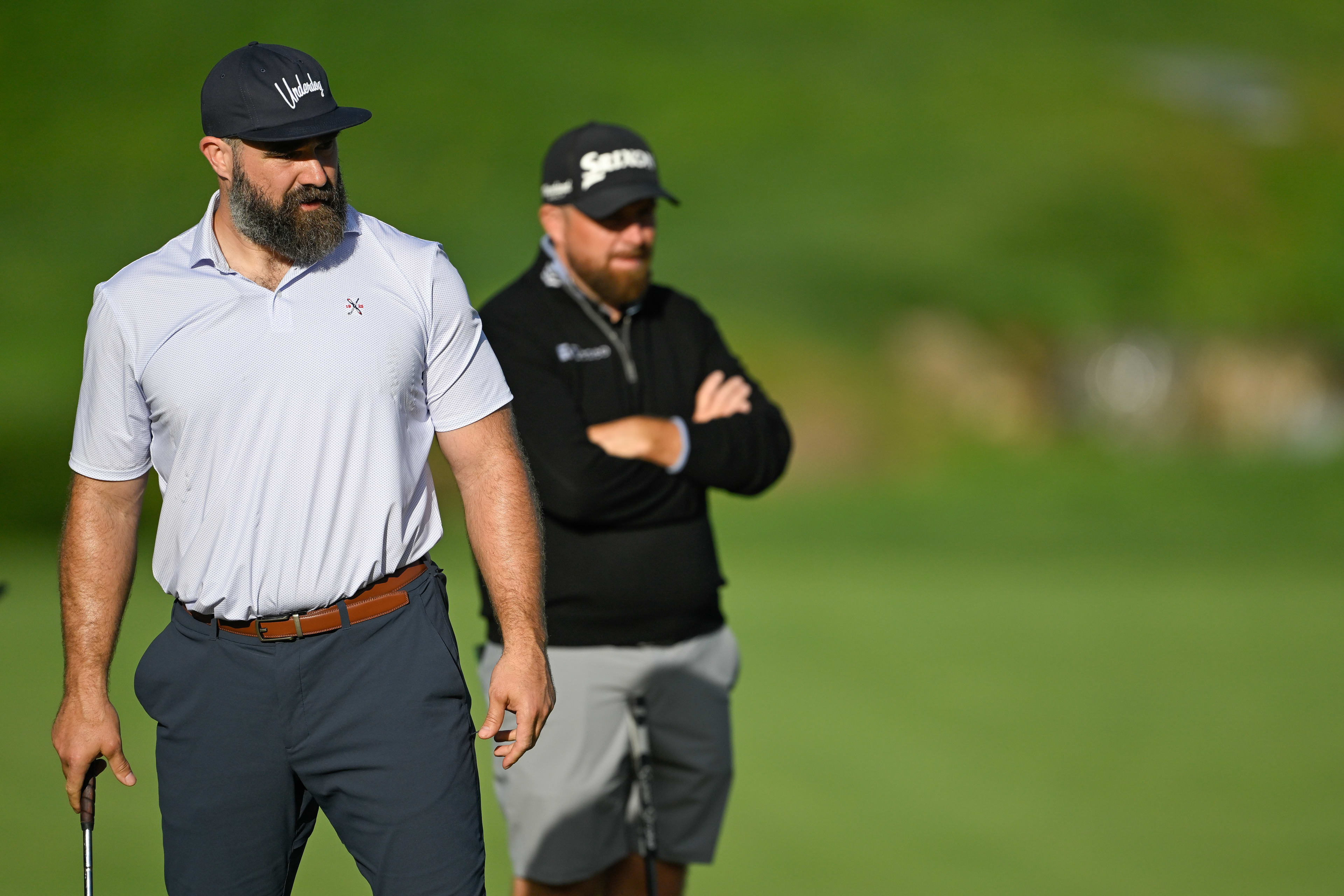 John Goodman Shows Off 200-Pound Weight Loss - Men's Fitness