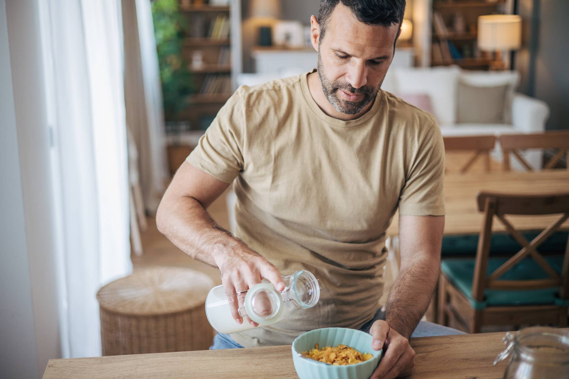 The 8 Best High Protein Cereals, According to Nutritionists - Men's Fitness