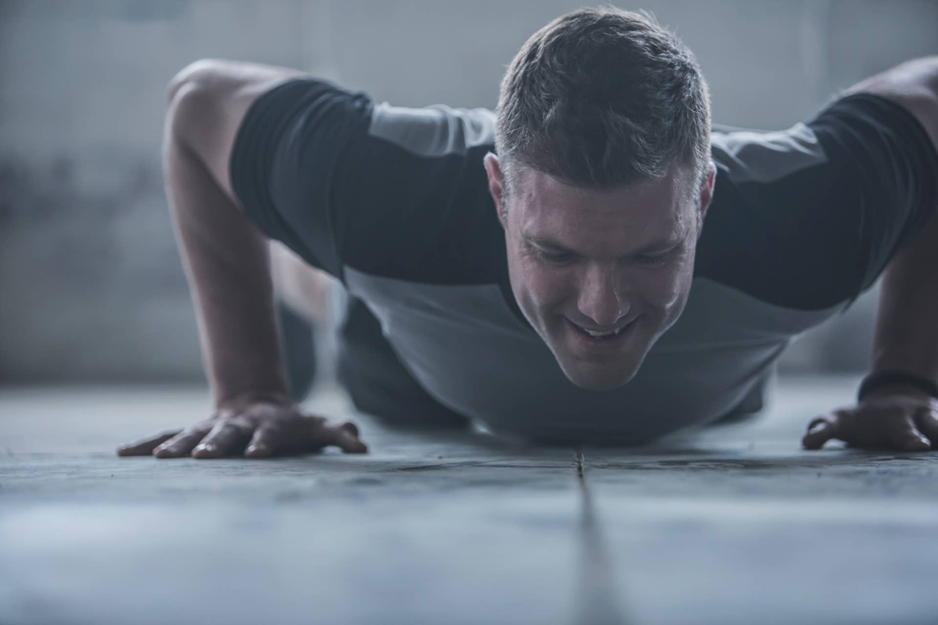 Study: The Sit-Rise Test Reveals Longevity Clues - Men's Fitness