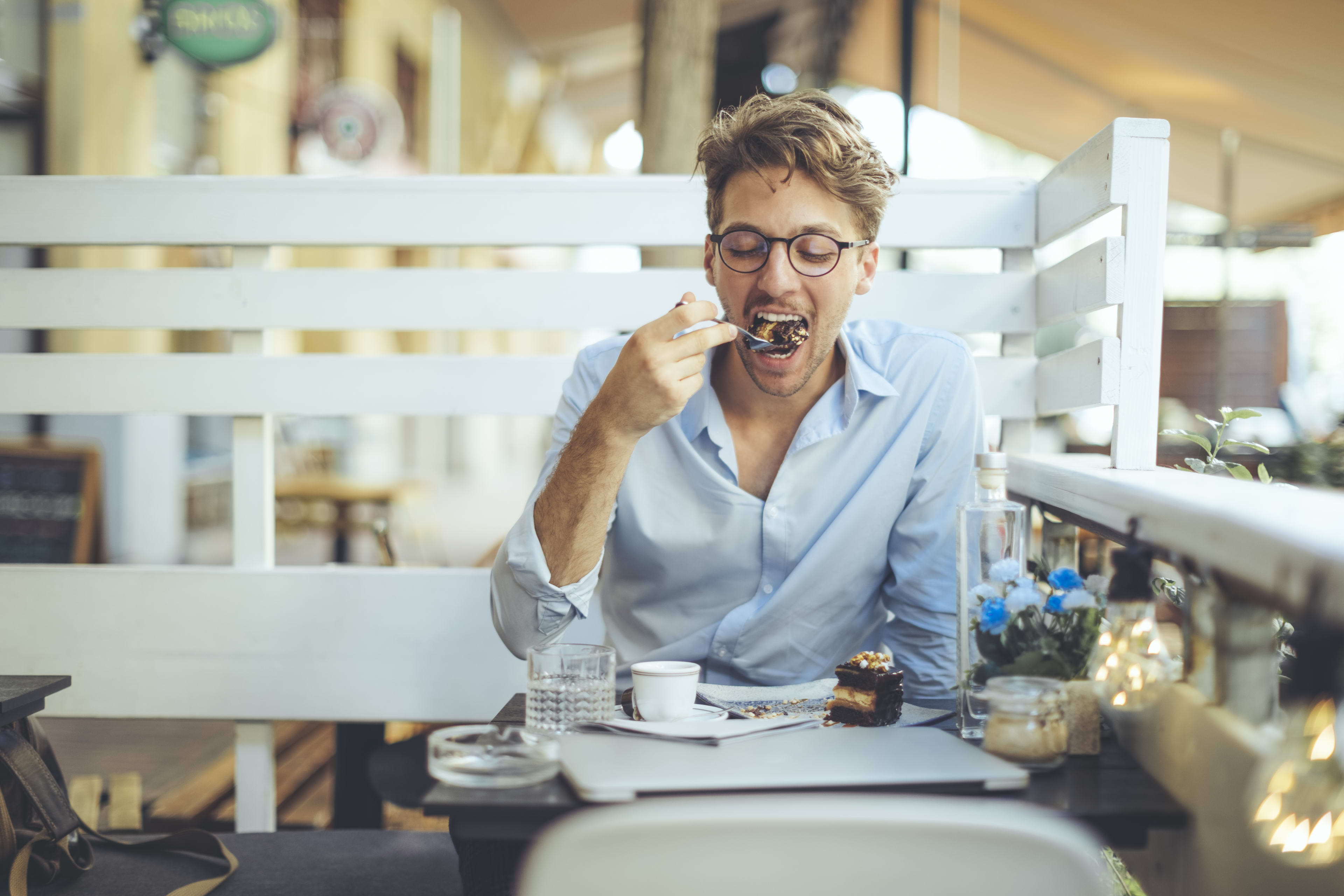 Russell Crowe Reveals Dramatic Weight Loss Transformation - Men's Fitness