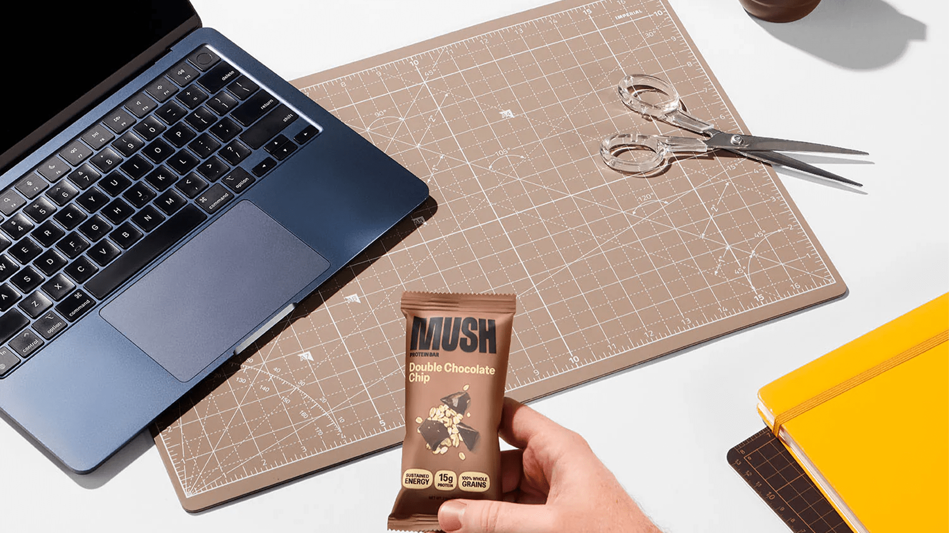 The Best High-Protein Snacks, According to Dietitians - Men's Fitness