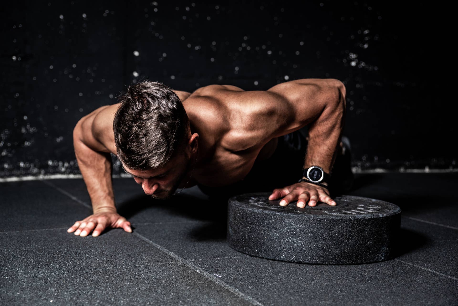 5 Simple Steps to Burn Fat and Build Muscle - Men's Fitness