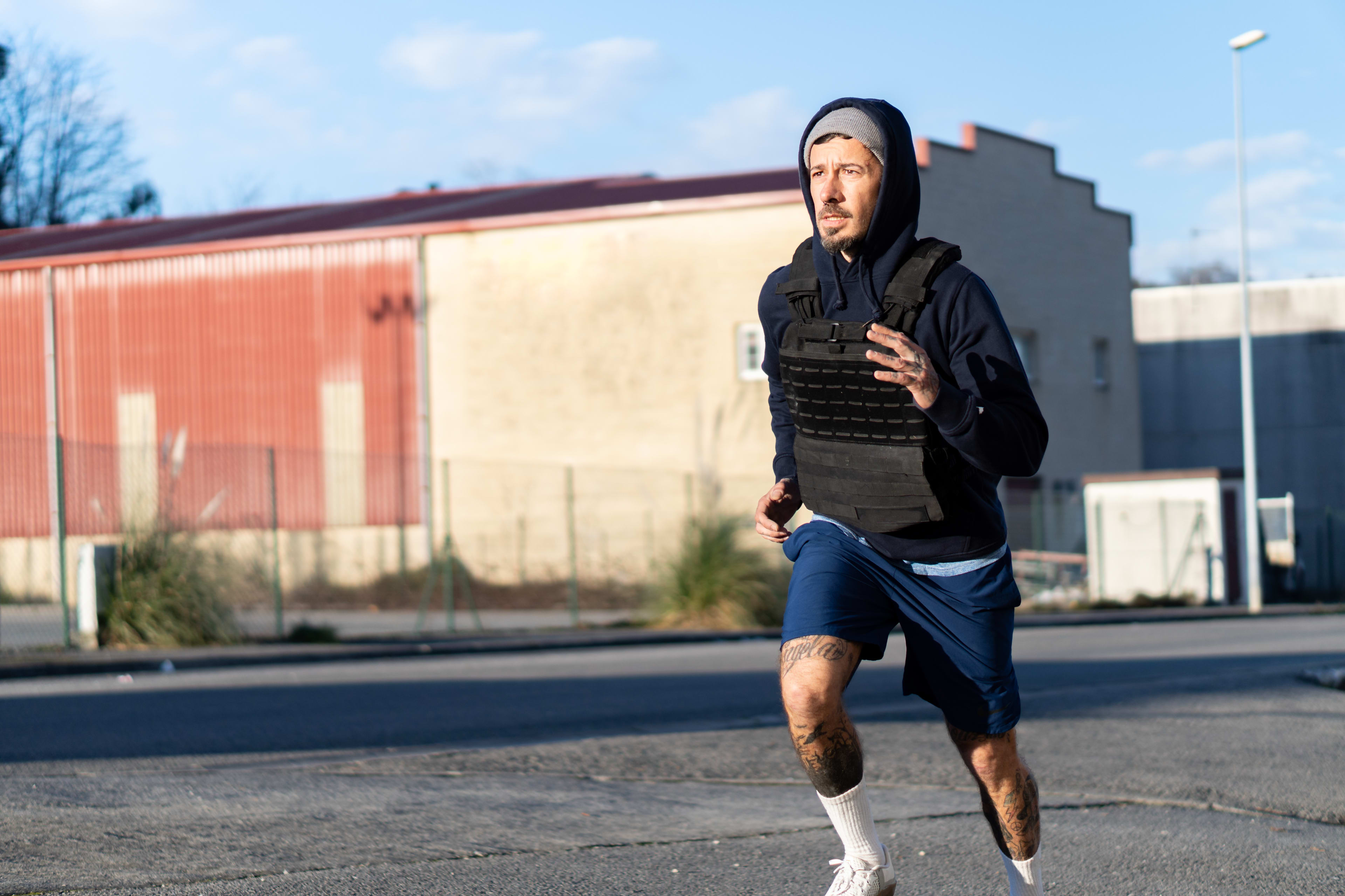 The 4 Best Weighted Vests, According to a Strength Coach - Men's Fitness