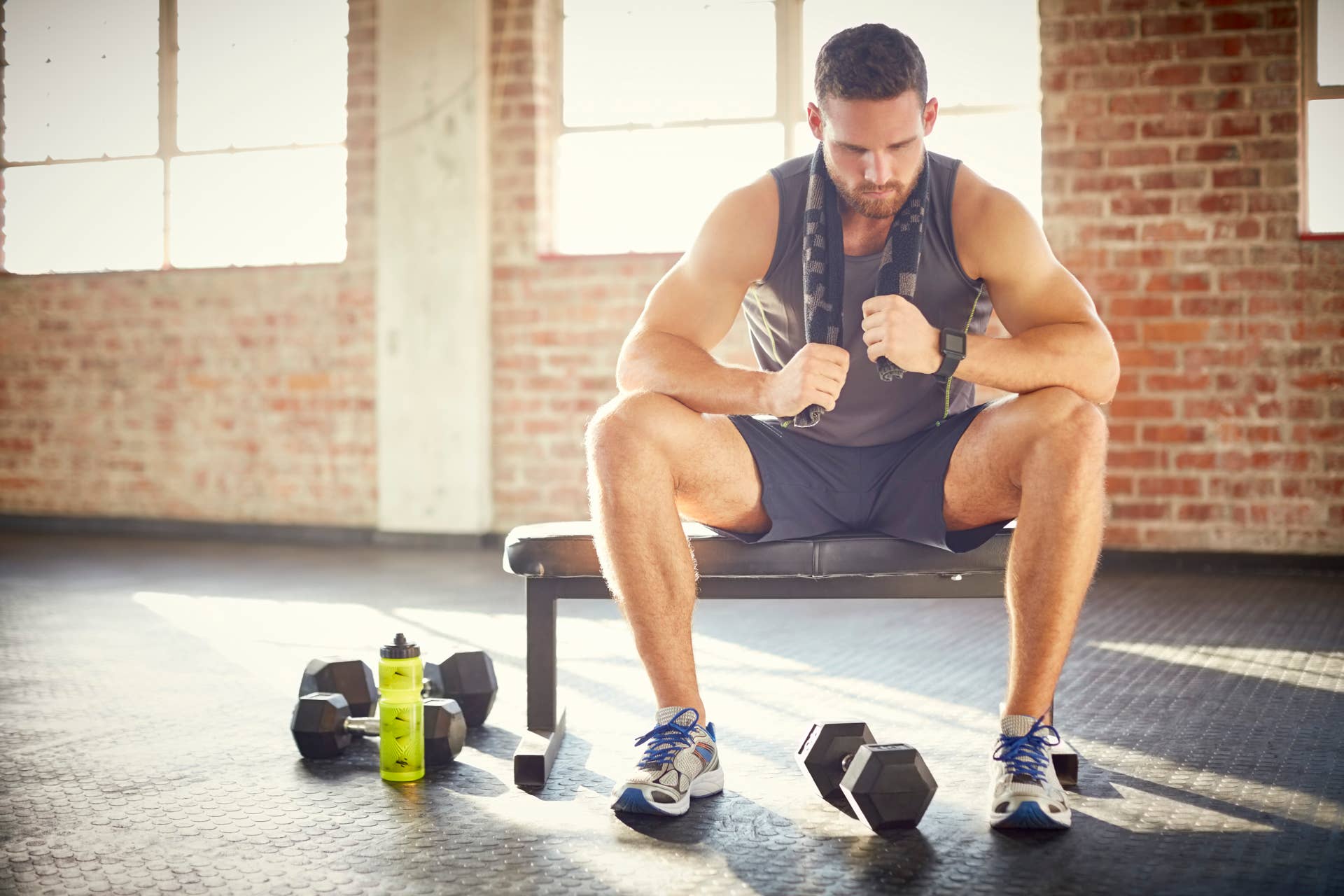 How to Do an Arched-Back Pullup: Expert Tips - Men's Fitness
